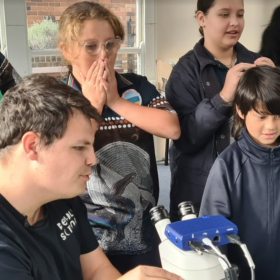 Programs - DeadlyScience